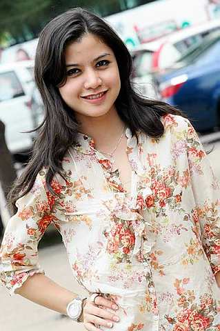 Lisa Tidak Lagi Kekok Bergandingan Dengan FK - Hiburan | mStar