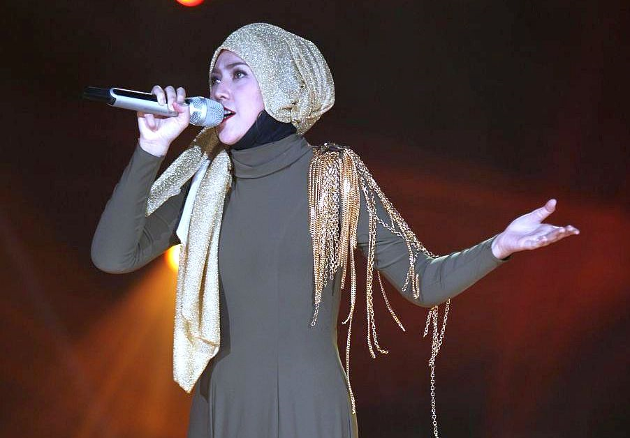 Shila Amzah Berjaya Jadi Finalis 'I Am Singer' Di China - Hiburan | mStar