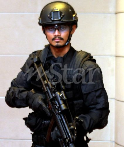 Hairul Azreen beberapa kali menangis - Hiburan | mStar