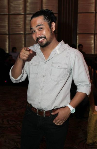 Johan (Raja Lawak) Nafi Sertai Sepahtu - Hiburan | mStar