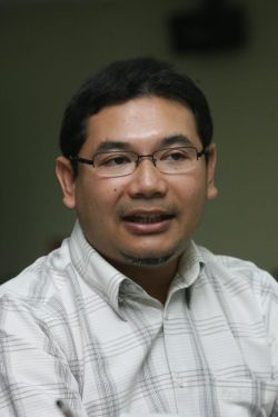 Dedah Skandal NFCorp: Rafizi Didakwa Di Bawah Bafia Di Mahkamah ...
