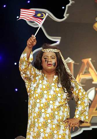 Maharaja Lawak: R2 Kembali, Man Tersingkir - Hiburan | mStar