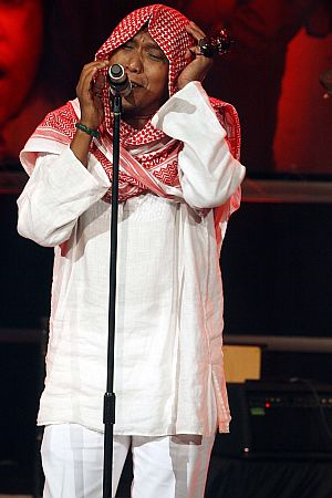 Lagu 'Suara Binasa' Hattan menyentuh hati - Hiburan | mStar