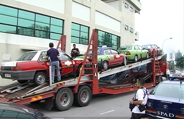 Spad Gempur Teksi Tidak Guna Meter - Video | mStar