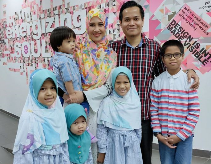 “Pernah kutip tahi ayam dapat upah 50 sen seguni” - 16 anak pak imam ...