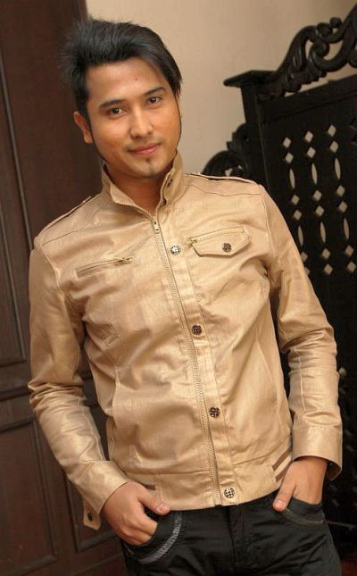 5 Tahun Tidak Popular, Azmeer Muncul Konsep K-Pop - Hiburan | mStar