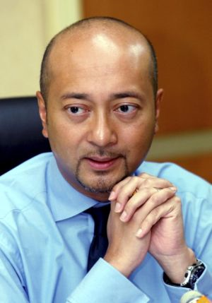 Mukhriz Dilantik Presiden Baru KFA - Sukan | mStar