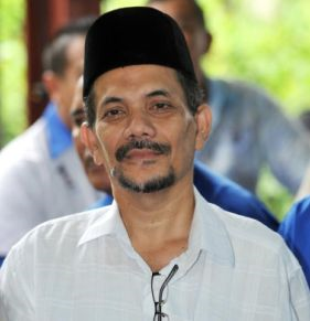 Pensyarah UPSI Calon BN PRK Sungai Limau - Semasa | mStar