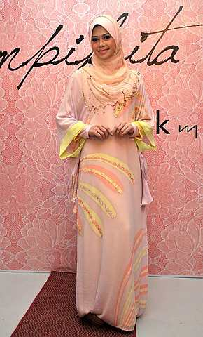 Heliza Helmi Mula Bikin Lagu - Hiburan | mStar