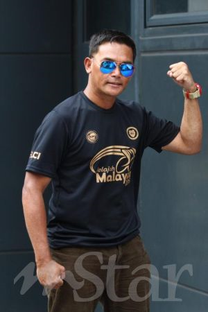 Masih Bujang, Azhan Rani Tak Tertekan Soal Kahwin - Hiburan | mStar