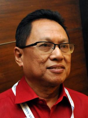 Puad Zarkashi Mahu Pertahan Jawatan Dalam MT Umno - Semasa | mStar