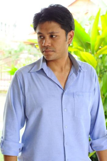 Pierre Andre Anggap Diri Lelaki Malang Kerana Cinta - Hiburan | mStar