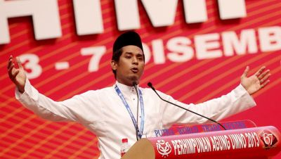 Pemuda Umno Garis Tiga Langkah Utama Tawan Generasi Muda - Semasa | mStar