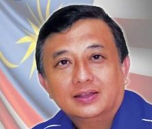 Calon MCA Bagan Cabar Guan Eng Berdebat - Semasa | mStar