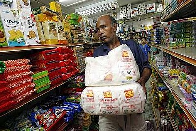 Persatuan Pengguna: Mansuhkan Subsidi Gula - Semasa | mStar